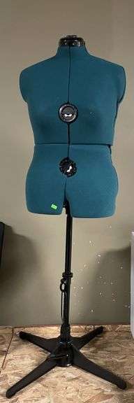 Sewing mannequin - Metzger Property Services LLC