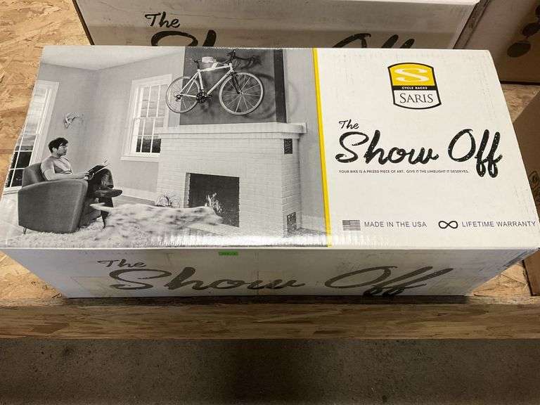 Saris The Show Off Wall Mount Bike Rack - Metzger Property Services LLC