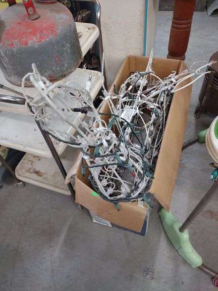 Leaping deer lighted yard decor - Metzger Property Services LLC