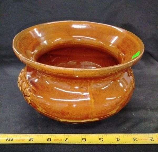 Pottery Spittoon - Metzger Property Services LLC
