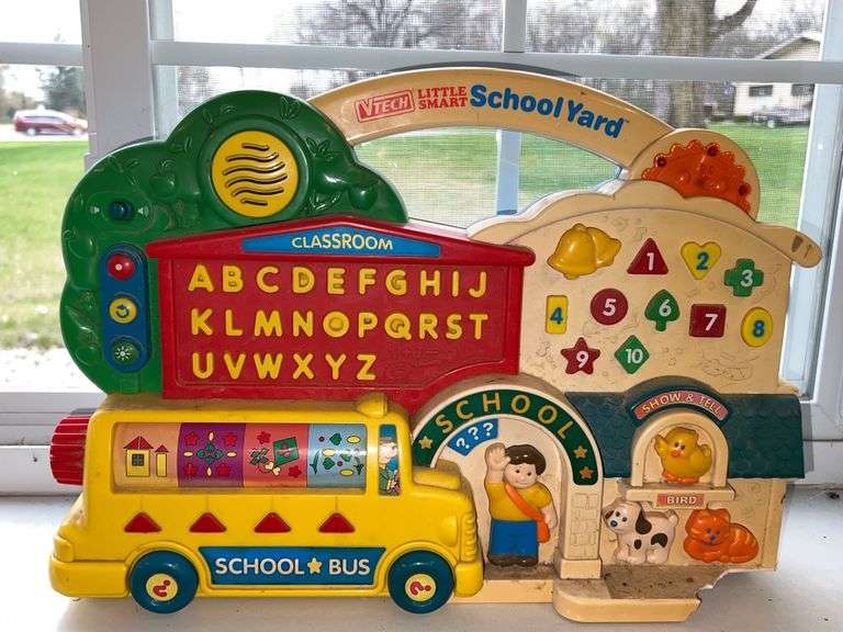 VTech Little Smart School Yard - Metzger Property Services LLC