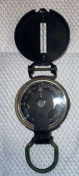 Early 1940’s Corps Of Engineers U.S. Army Compass in nice original ...