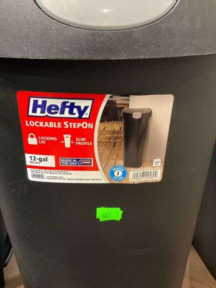 Hefty lockable step-on trash can, 12 gallon - Metzger Property Services LLC
