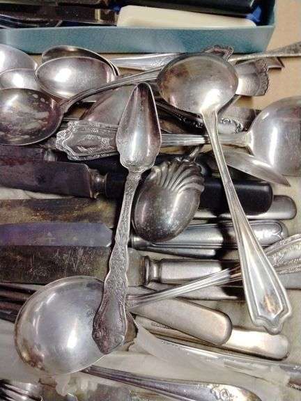 Silverware assortment - Rogers Bros., Beverly Silver Plate, JB Silver ...