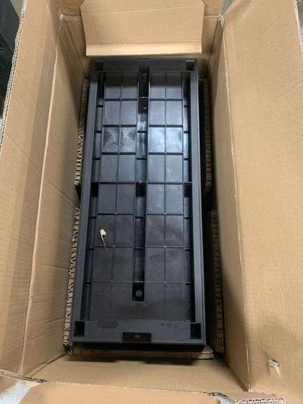 Keter Urban Bloomer 12.7 Gallon Raised Garden Bed with Self Watering ...