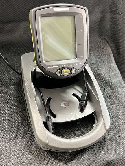 Hummingbird PiranhaMax 210 Portable Fish Finder - Metzger Property ...