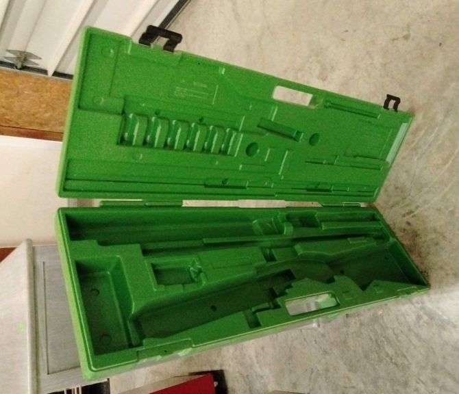 Remington hard shell gun case - Metzger Property Services LLC