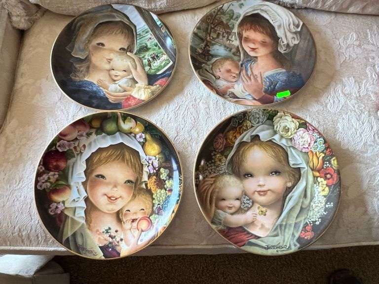 (4) Schmid The Creative Hand Collector Plates by Juan Ferrandiz ...