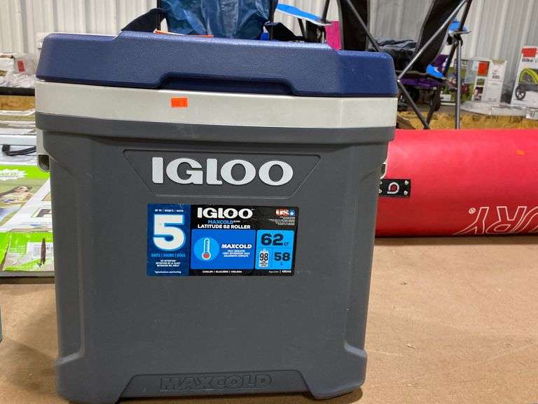 igloo 62QT cooler missing wheels - Metzger Property Services LLC