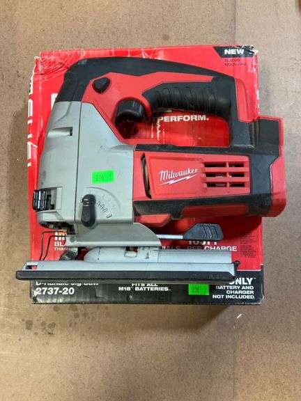 Milwaukee M18 D-handle Jig Saw, tool only, used - Metzger Property ...