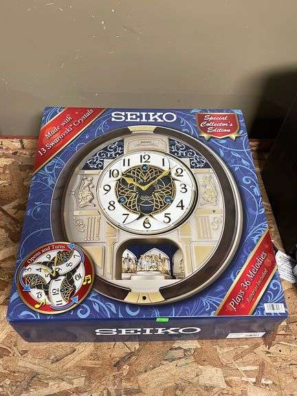 SEIKO Melodies in Motion Wall Clock, Golden Trellis - Metzger Property ...
