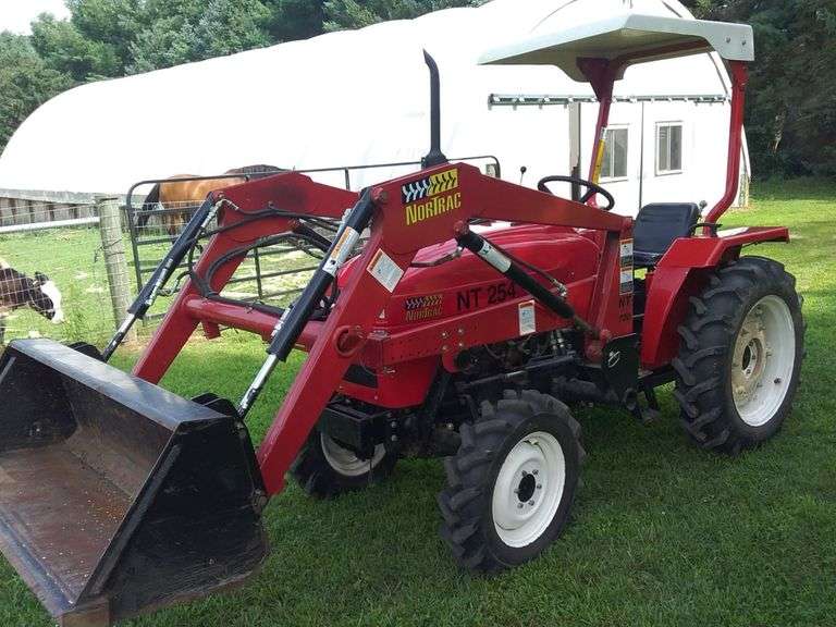 2006 Nortrac tractor model NT254 197 hour diesel runs with loader 60 ...
