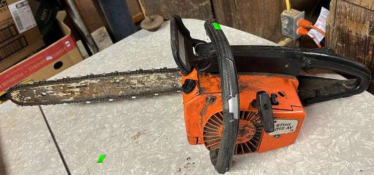 Stihl 015 AV Chainsaw with 14" bar - Condition unknown - Metzger Property Services LLC