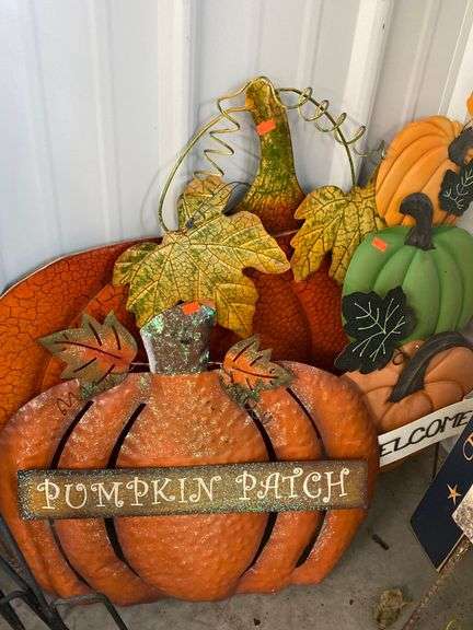 Fall metal decor - Metzger Property Services LLC