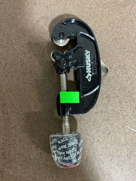 Husky pipe cutter - Metzger Property Services LLC