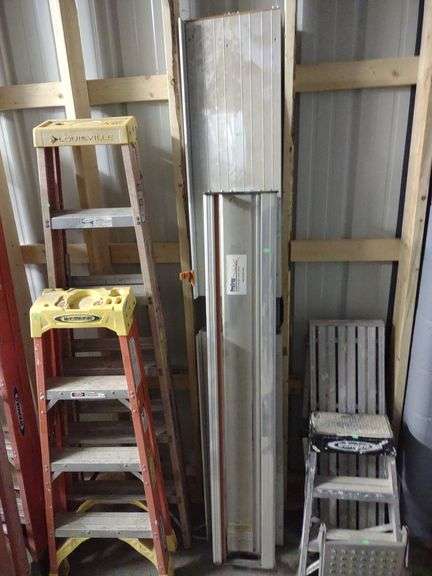ProTrax multiangle saw table - Metzger Property Services LLC