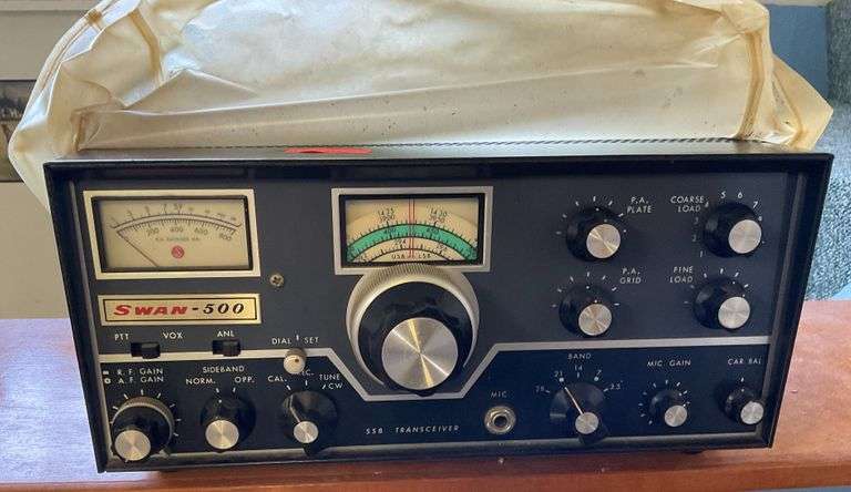 Swan SSB Transceiver - Microphone - Operator's desk - Metzger Property ...