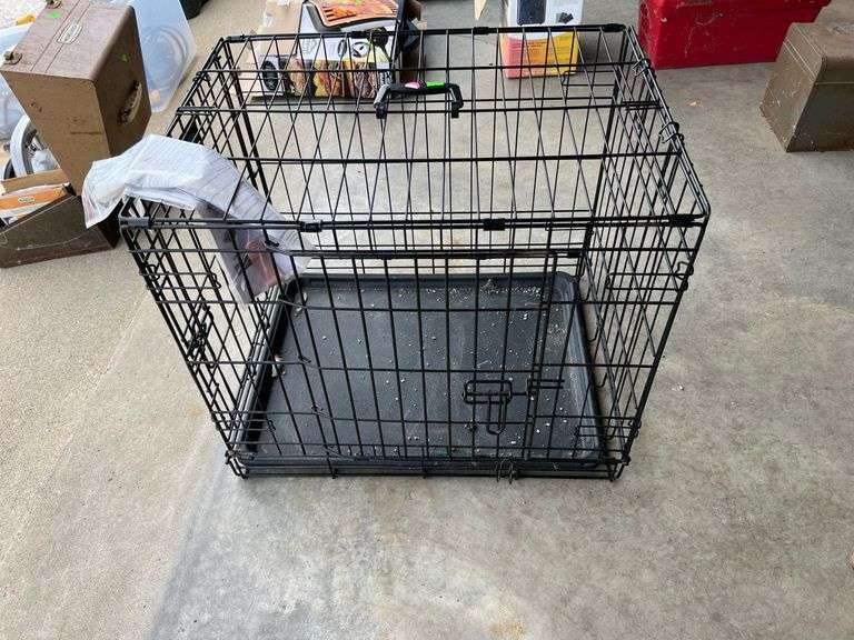 Retriever pet cage 18” x 24” x 20” - Metzger Property Services LLC