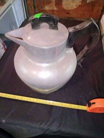 Battleship heavy cast pot - Metzger Property Services LLC