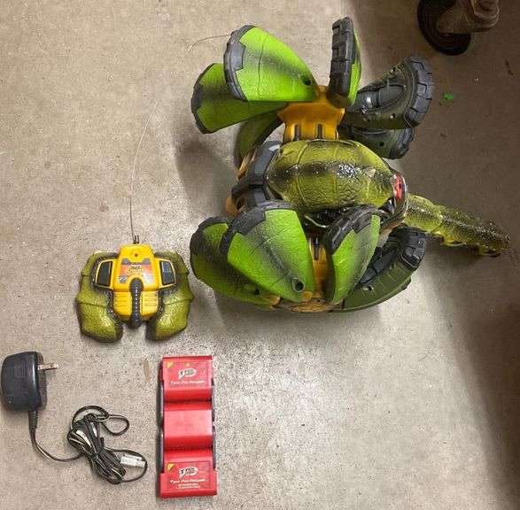 Shell Shocker remote control toy w/ remote, batteries and charger ...