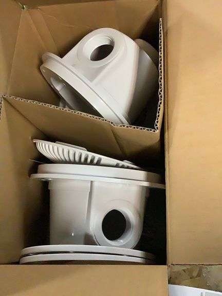 Hayward dual submerged suction outlet set and replacement covers ...