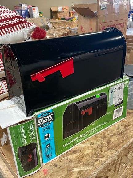 Gibralter Med capacity blk galvanized steel mailbox (small dent ...