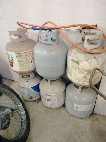 20# Propane tanks Empty and burner gun - Metzger Property Services LLC
