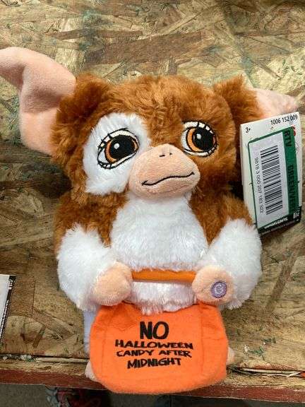 Animated Gremlin waddler - Metzger Property Services LLC