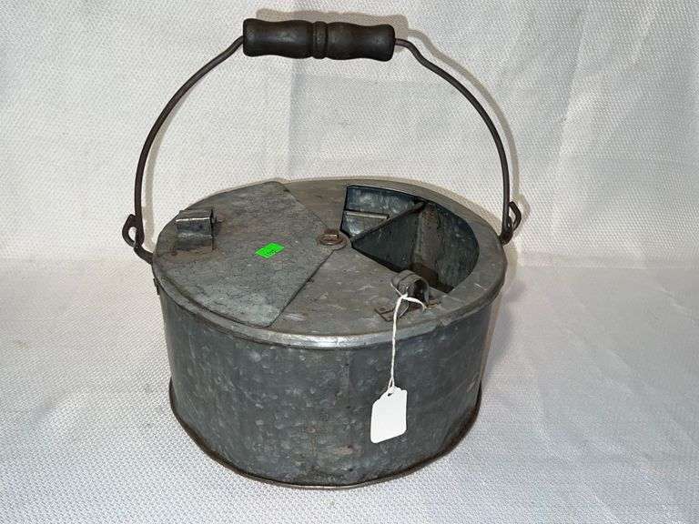 Pennsylvania Railroad galvanized pail with rotating lid and divided ...
