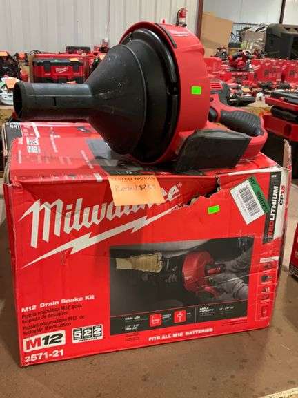 Milwaukee M12 12-Volt Lithium-Ion Cordless Drain Snake Auger With 5/16 ...