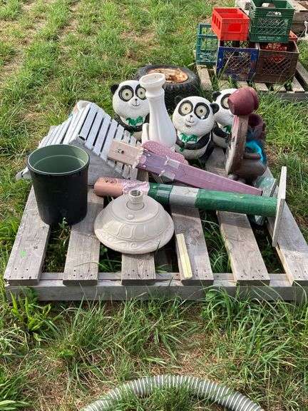 Assorted Lawn Decorations - Metzger Property Services LLC