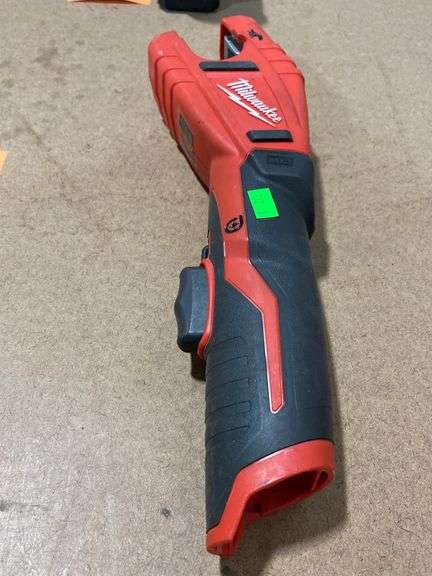 Milwaukee M12 Copper Tubing Cutter, Tool only - Metzger Property ...