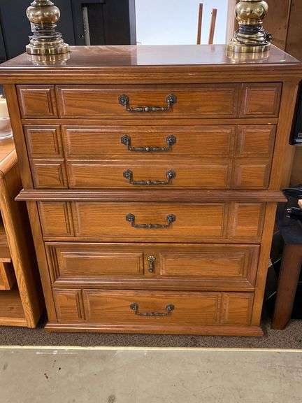Wooden dresser with 5 working drawers - Metzger Property Services, LLC