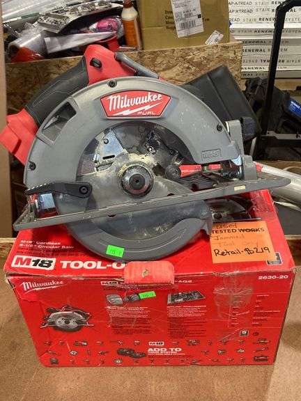 Milwaukee M18 Cordless 6-1/2” Circular Saw Tool Only,Used,Jammed ...