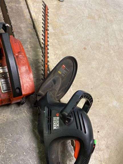 Homelite Textron xl Automatic oiler, Black & Decker trimmer - Metzger ...