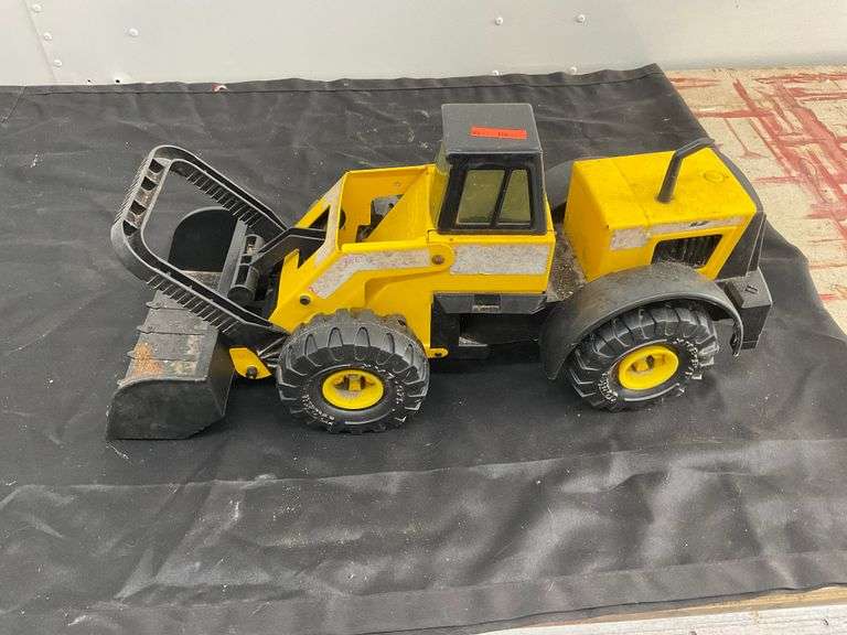 Vintage Tonka payloader - Metzger Property Services LLC