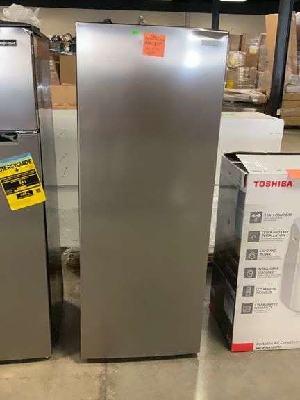 Vissani 6.9 cu.ft. Upright Freezer, dent on top corner - Metzger ...