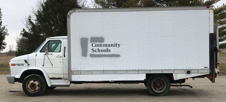 1994 Chevy Box Truck H32 with Lift, 88,061 Miles, VIN ...
