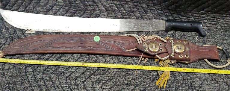 Machete made in EL Salvador, Corneta Brand, #127 with Sheath - Metzger ...
