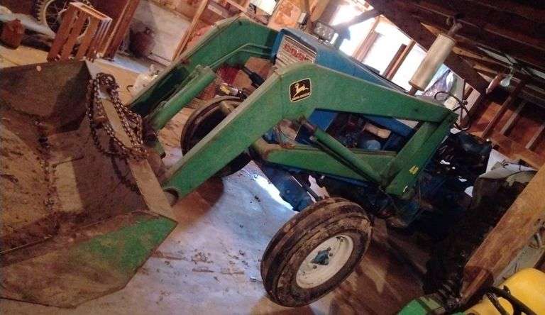 Ford 5000 Diesel Tractor with John Deere 48 loader, 2,390 hrs, select-o ...