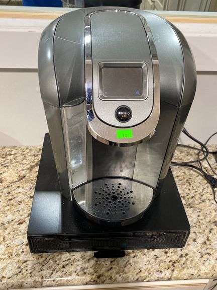 Keurig 2.0 Coffee Maker & Stand with storage underneath - Metzger ...