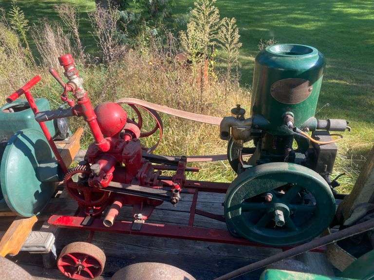 The Novo Co. 1 1/2HP Hit & Miss Engine, Lansing, MI - Metzger Property ...