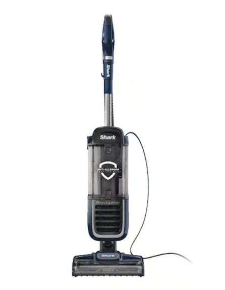 Shark Navigator Swivel Pro Complete Seal Lightweight Bagless Corded ...