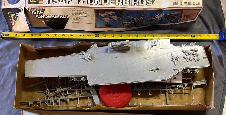 1/600 Scale U.S.S. Independence U.S. Navy Attack Aircraft Carrier Model ...