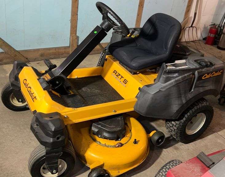 Cub Cadet RZT S Zero Turn rider mower, 4 Wheel Steer, 23HP, 46”Cut ...