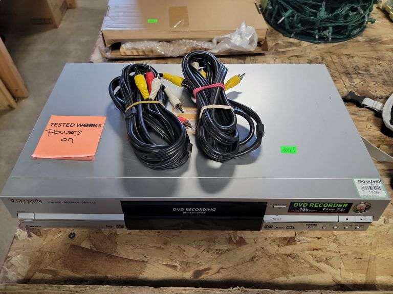 Panasonic Dmr-e55s Progressive Scan Dvd Recorder / Player - Metzger Property Services LLC