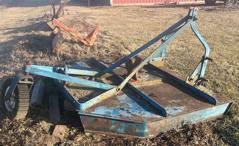 King Kutter bush hog 5ft, no model #, no Pto shaft - Metzger Property ...