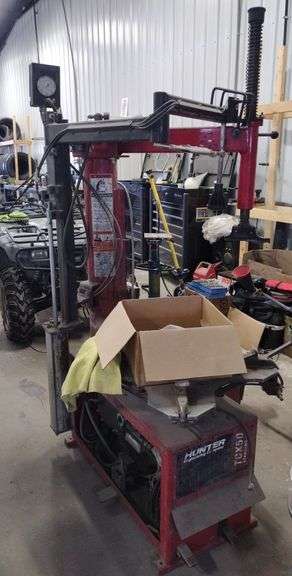 Hunter TCX50 Tire Changer, needs repair - Metzger Property Services LLC