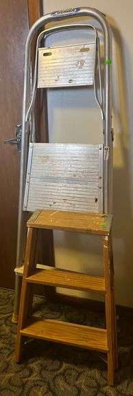 2 - Metal painters ladder & Werner 2-step wood step ladder - Metzger ...