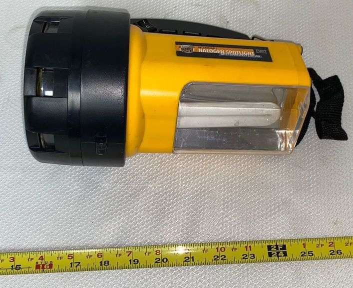 Fixit Tools Halogen spotlight rechargeable - Metzger Property Services LLC